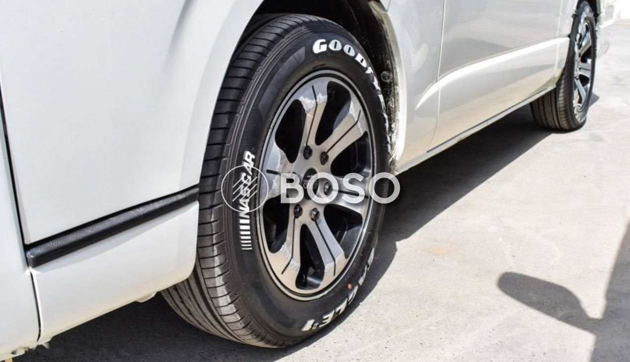 2005 Toyota, Hiace for Sale , Price: 33764AED, Buy in UAE